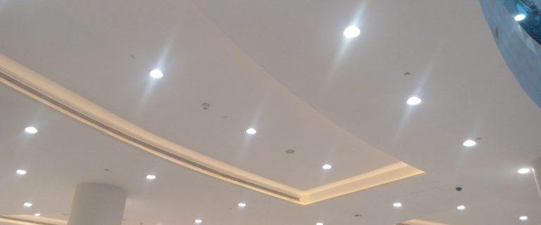 Le faux plafond en Placoplatre - L'univers du décor Tunisie